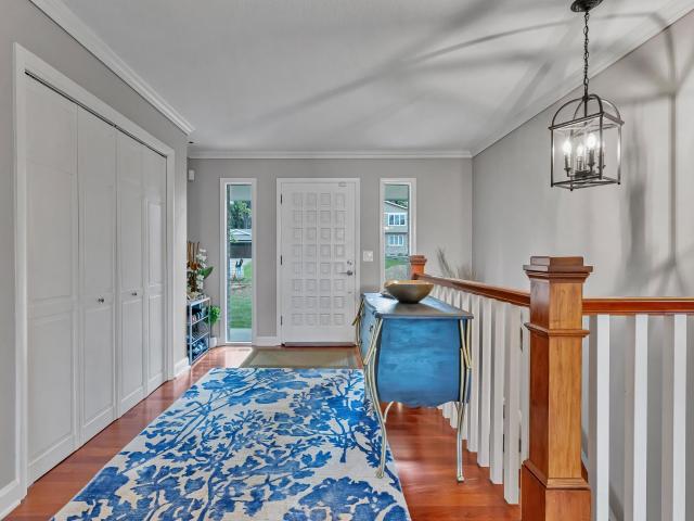 7001 Lanham Lane