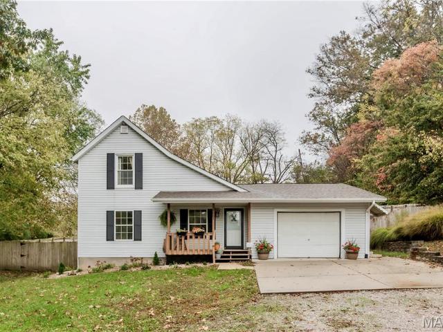 7001 Lockmann Rd, Collinsville, IL 62234 | Compass