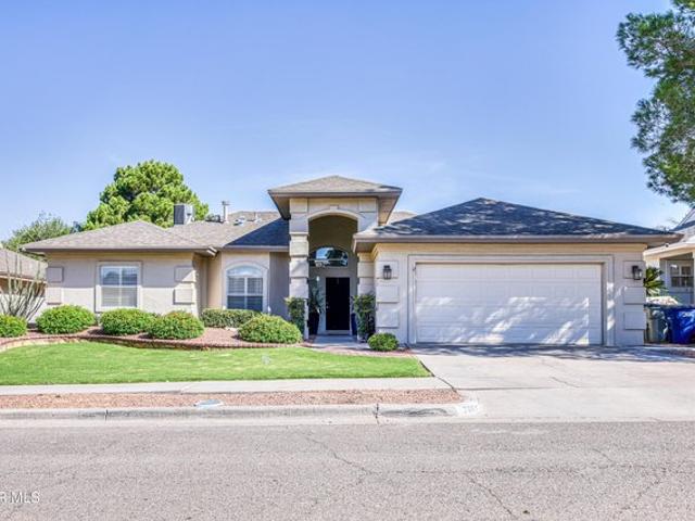 7001 Rock Canyon Dr, El Paso, TX 79912