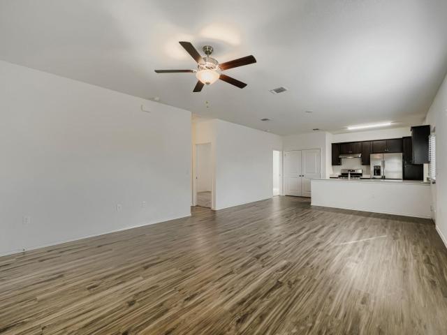 7001 Tonka Ln
