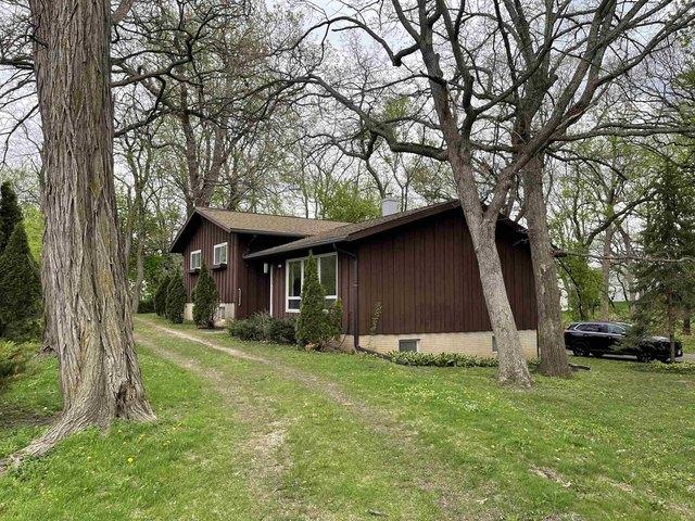 7001 W Old Sauk Rd, Middleton, WI 53562