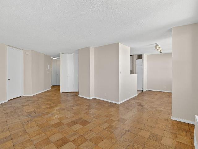 7002 Blvd East # 42B