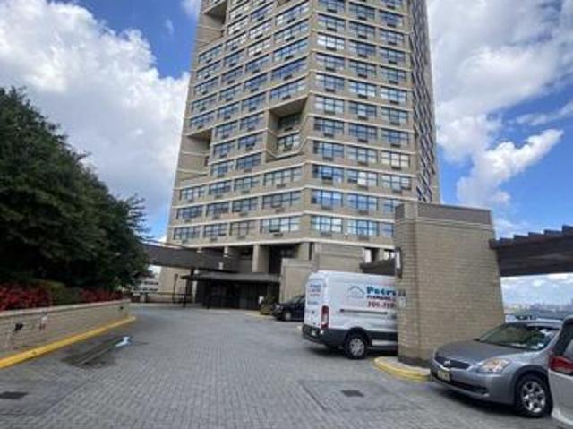 7002 Boulevard E #6a Guttenberg, NJ 07093