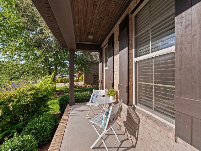 7002 Brindle Ridge Way