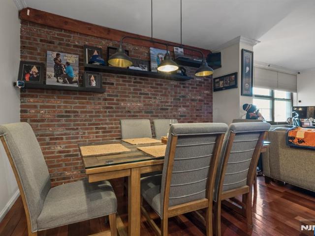 7002 JFK Blvd E # 11A
