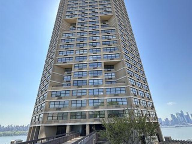 7002 Jfk Blvd E Unit 20G, Guttenberg, NJ 07093