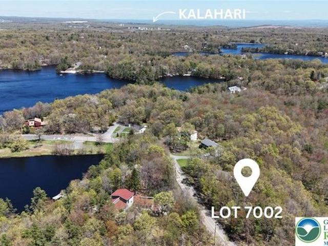 7002 Long Pond Rd, Tobyhanna, PA 18334