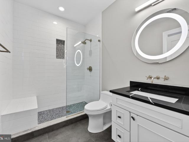 7002 River Oaks Dr, McLean, VA 22101 | MLS #VAFX2316