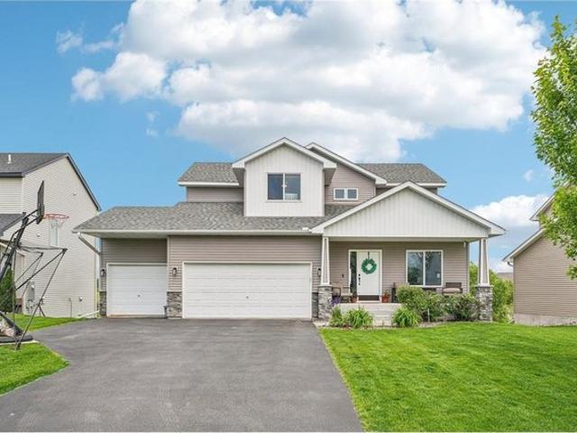 7002 th St N, Forest Lake, MN 55025