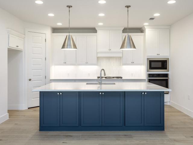 7002 Woodford Way, Austin, TX 78744 | MLS #2673 | Compass
