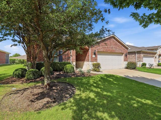 7002 Zurich Lane