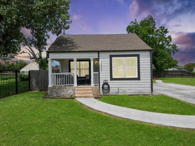 7003 Darien St, Houston, TX 77028