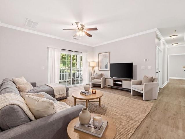 7003 Lenox Village Dr Unit 5, Nashville, TN 37211