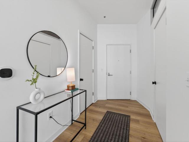 700 12th Ave S Unit #804, Nashville, US, TN