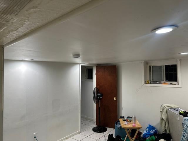 $700 1 block From 7 train Queens/woodside one for
