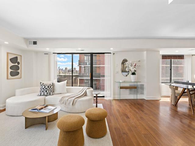 700 1St St # 10P