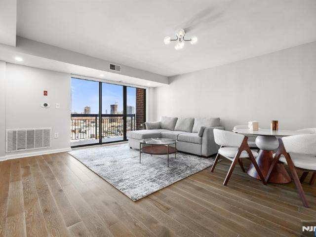 700 1st Street # 14F