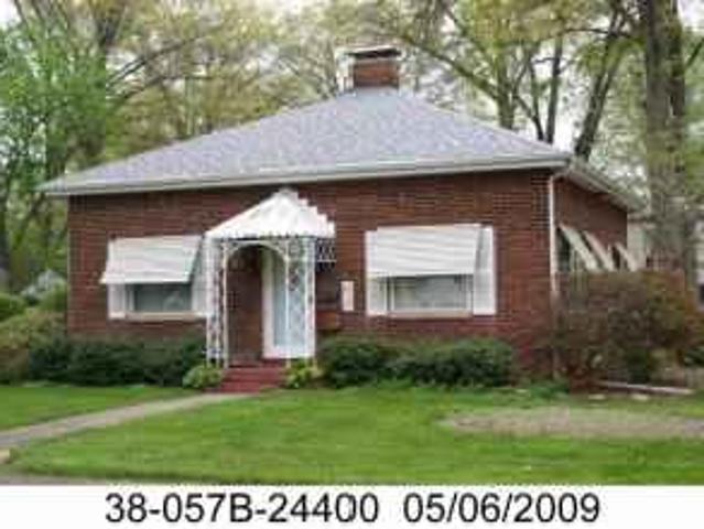 $700 / 2br VERY NICE BRICK 2BRM RANCH. Warren map