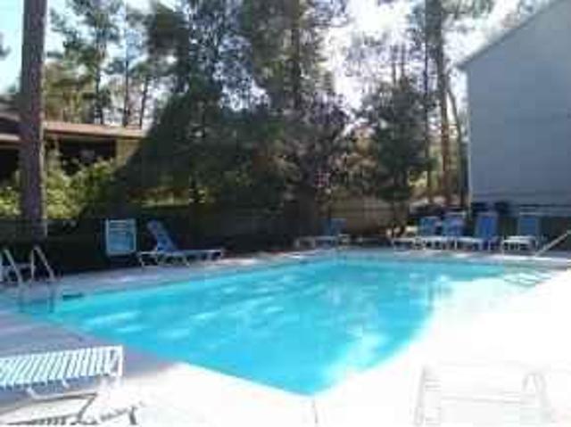 $700 / 2br 2BR/2BA CONDO CLOSE TO UF/SHANDS/VET SCHOOL 2905 SW ARCHER ROAD map