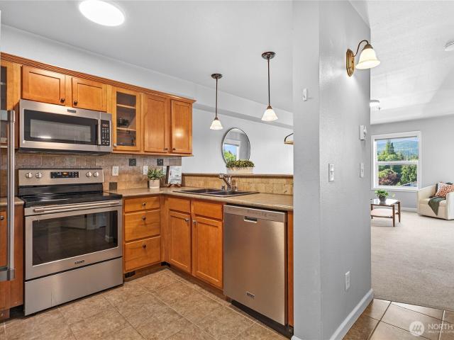 700 32nd Street # A408