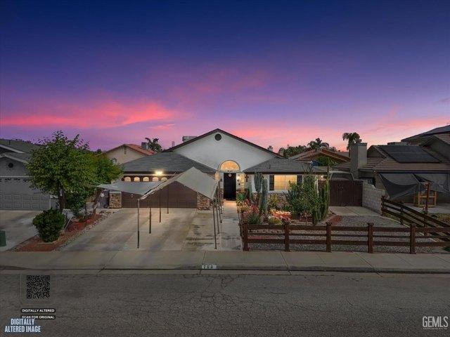 700 Calle Orlando, Arvin, CA 93203