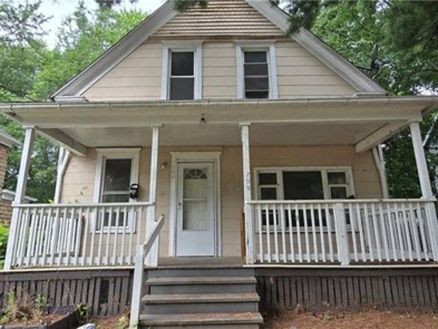 700 Carpenter St, Akron, OH 44310