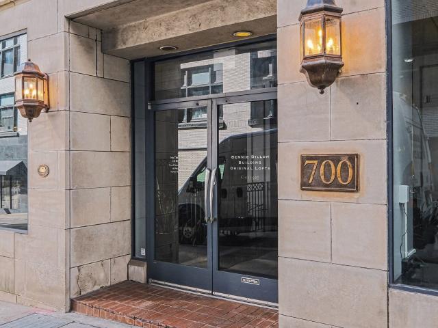 700 Church St # 803