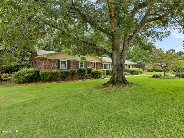 700 Clyde Drive