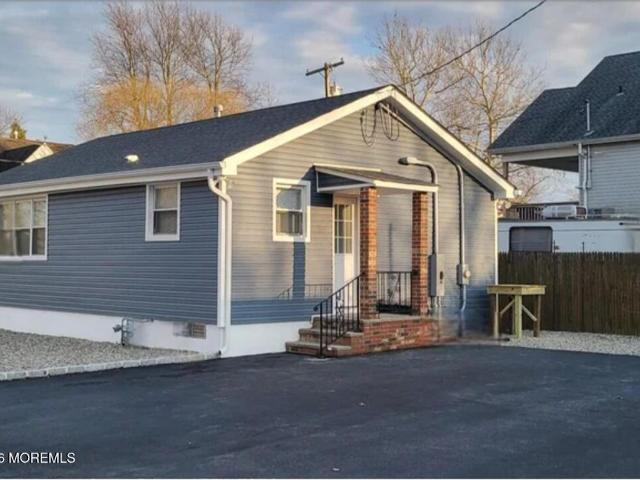 700 Anglesea Ave, Ocean Gate, NJ 08740 | MLS #22600 | Compass