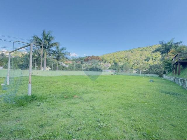 700 Área Útil Casa Alugar, 5 Dormitórios localizado em R. Caminho da Felicidade, 10 Fazendinhas do Ipiranga Previdenciários, Juiz de Fora, Minas Gerais, 36031 290 | Brasil