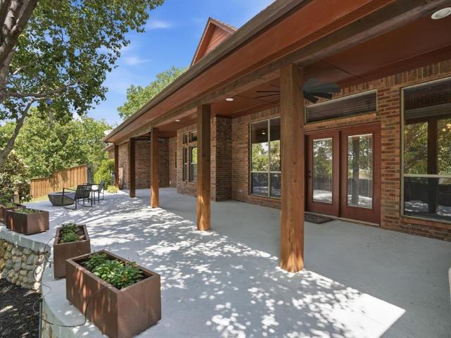 700 Briar Ridge Drive