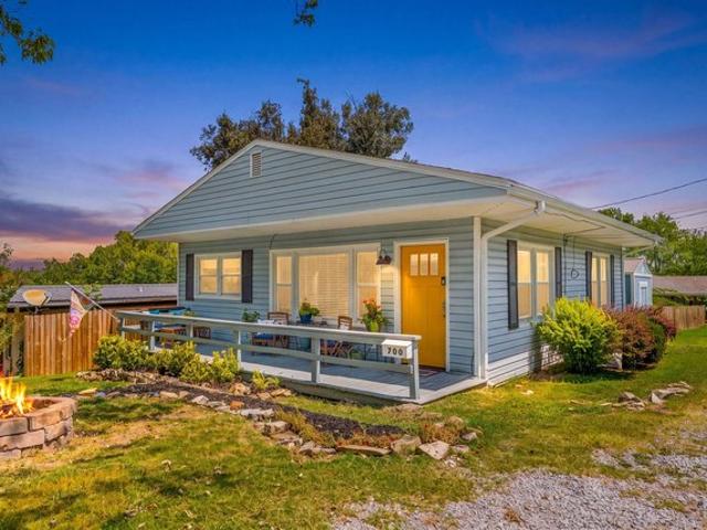 700 Brown St, Branson, MO 65616