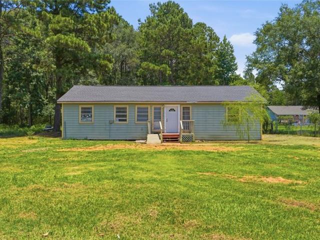700 Butler Dr, Cleveland, TX 77328