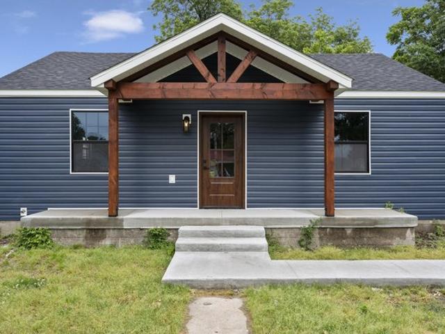 700 G St NW, Miami, OK 74354