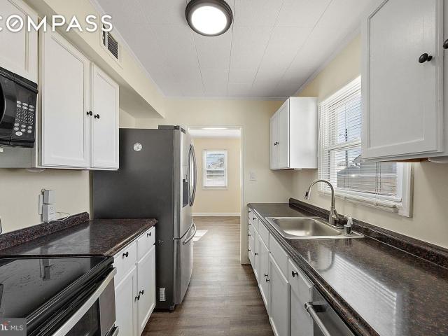 700 Garnet Rd, Wilmington, DE