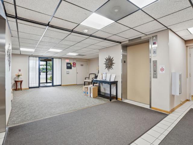 700 Graceland Avenue # 207