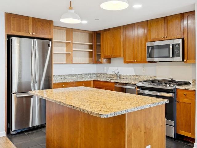 700 Grove Street, Jersey City, United States, NJ