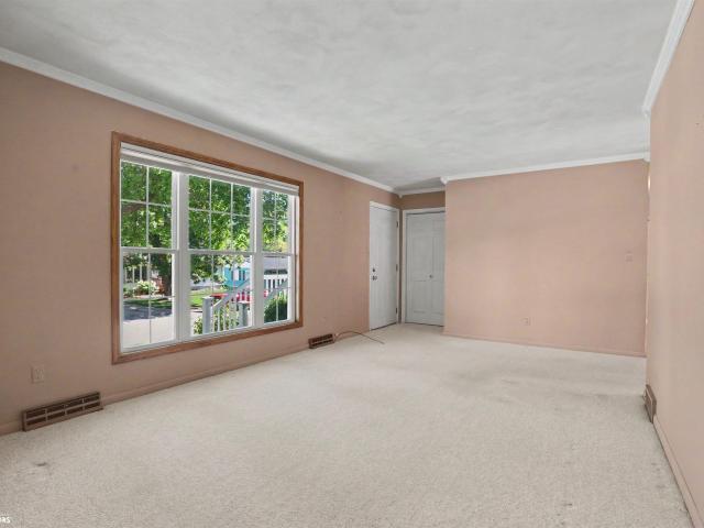 700 E Alter Dr