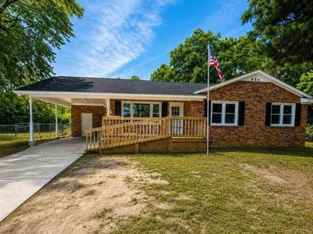 700 E Candy Ln, Florence, SC 29505