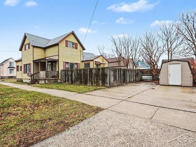 700 E Fulton St, Bay City, MI 48706