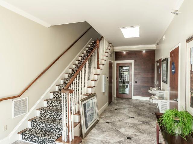 700 E Main St