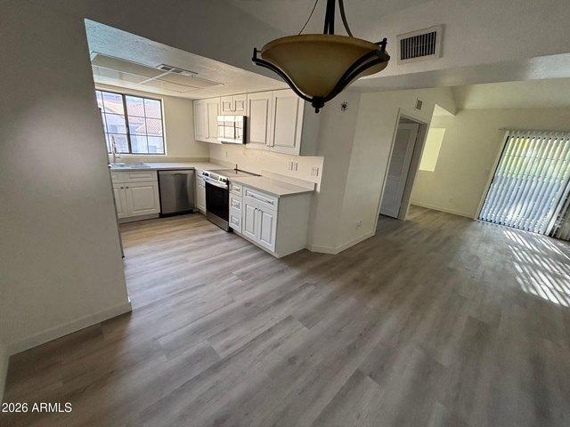 700 E Mesquite Cir Unit M229, Tempe, AZ 85288