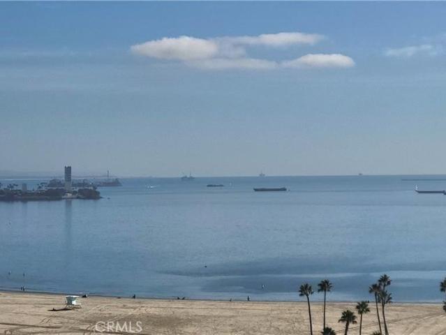 700 E Ocean 2605
