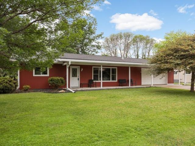 700 Elm St, Baldwin, WI 54002