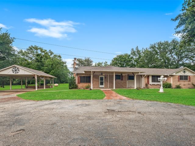 700 Fm 2693 Road W