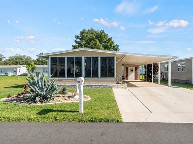 700 Fairmount Dr, North Port, FL 34287
