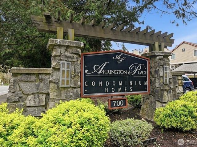 700 Front St S Unit E206, Issaquah, WA 98027