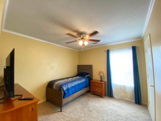$700 Furnished Private Room w/ TV