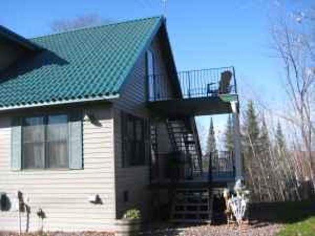 $700 FURNISHED STUDIO MOOSE LAKE