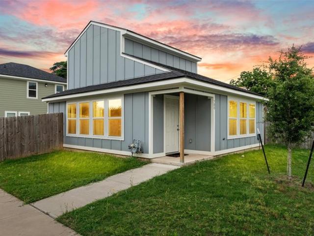 700 Hines Ave, Waco, TX 76706